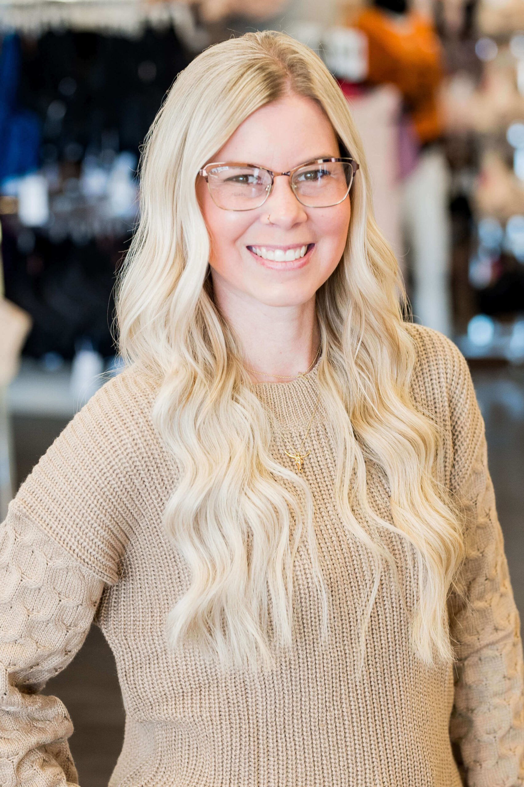 About Us - Confidentially Yours